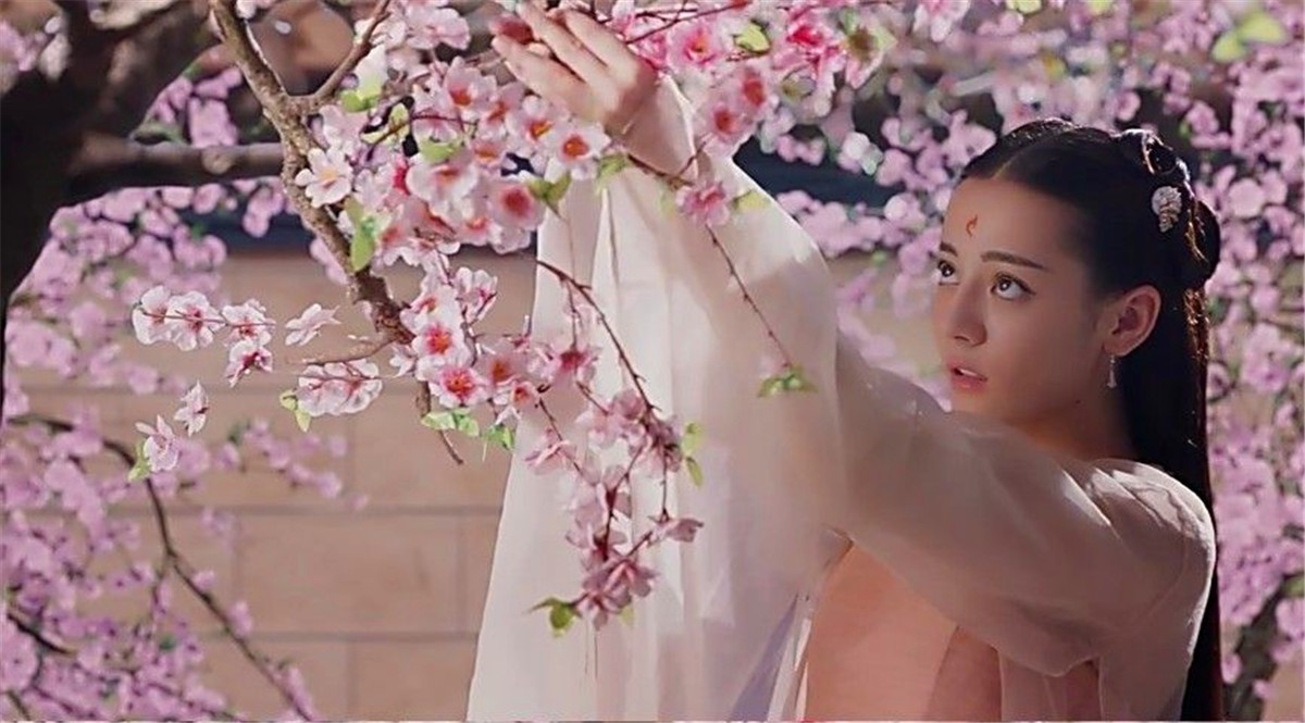 "Three Lives III" put aside the filter of Di Lieba, Bai Fengjiu did a ...