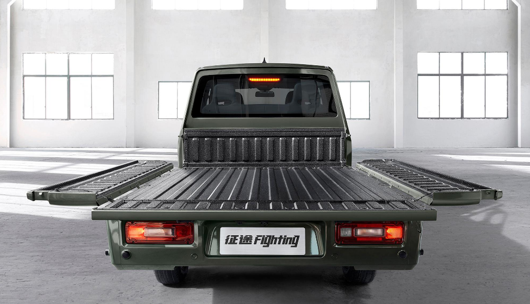 With only 99 horsepower, is Wuling's "Zhengtu" a pickup truck? - iNEWS