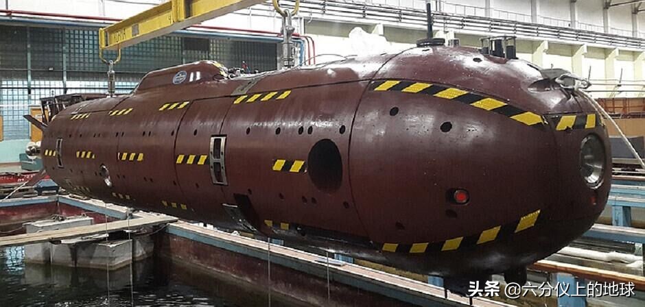 The unique Russian Navy "Belgorod" super submarine mothership - iNEWS