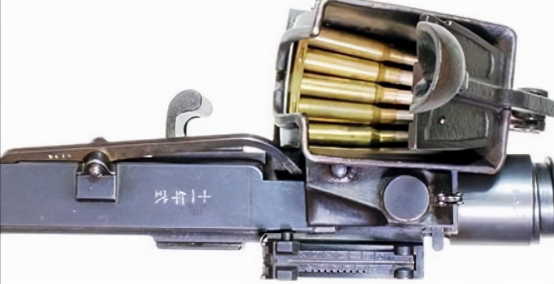 Inventory of several "junk" weapons during World War II, Japan has two ...