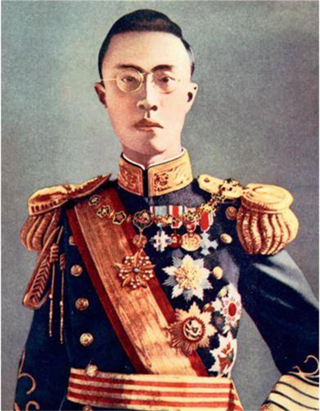 Li Shuxian and the last emperor had a divorce. Reason: I wanted a child ...