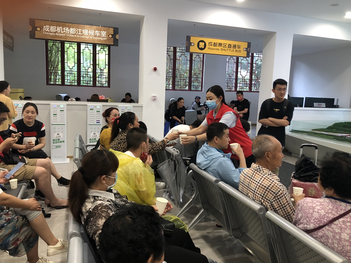 Civilized tourism, you and I walk along Qingcheng Mountain-Dujiangyan ...