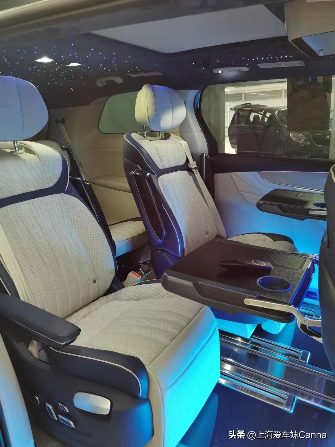 China's high-end MPV is beginning to rise, the highest voice of Roewe IMAX8 first upgrade ...