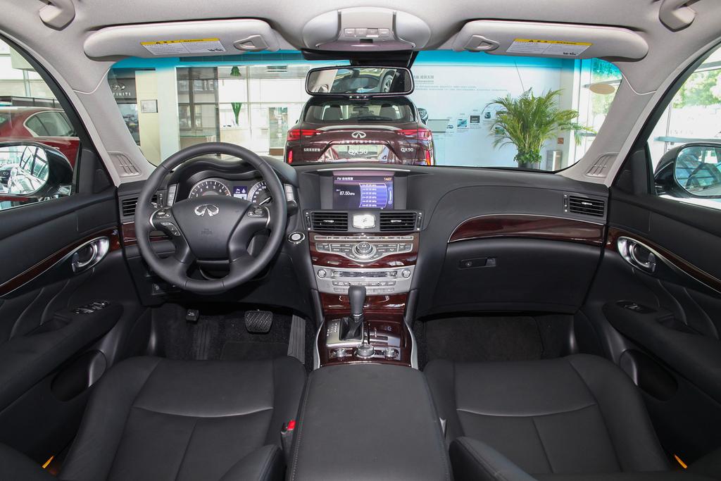 英菲尼迪Q70歡迎垂詢 售38.18萬起 - 頭條匯