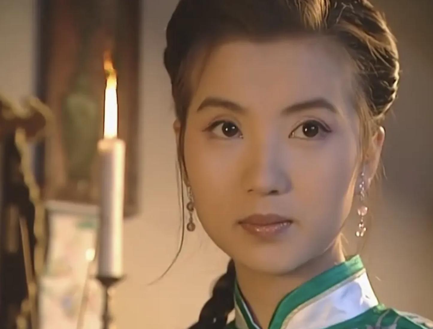 Chen Hao posted a picture on his 43rd birthday, wearing a tulle and ...