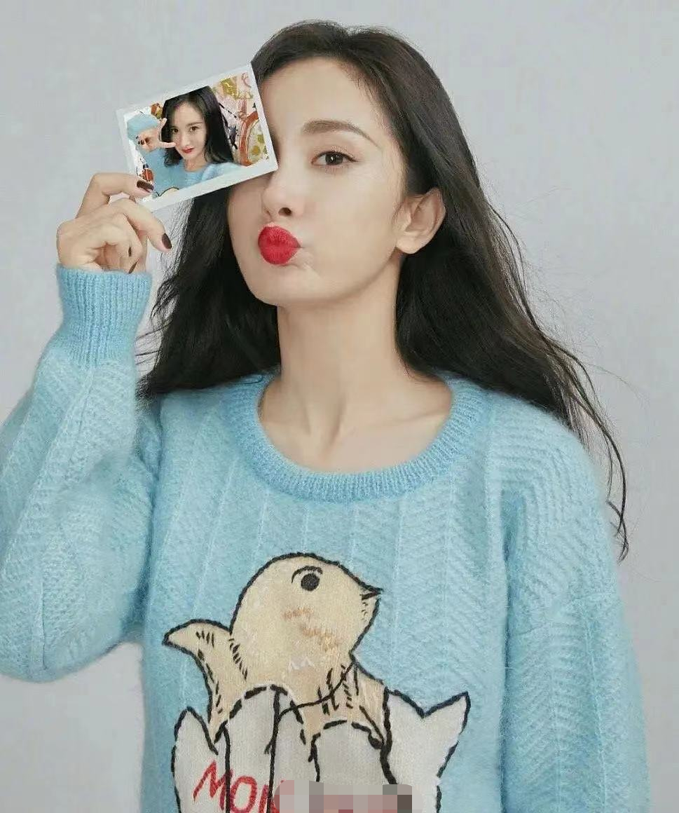 Ju Jingyi also suspected of wearing fakes, and Yang Mi's shirt was ...