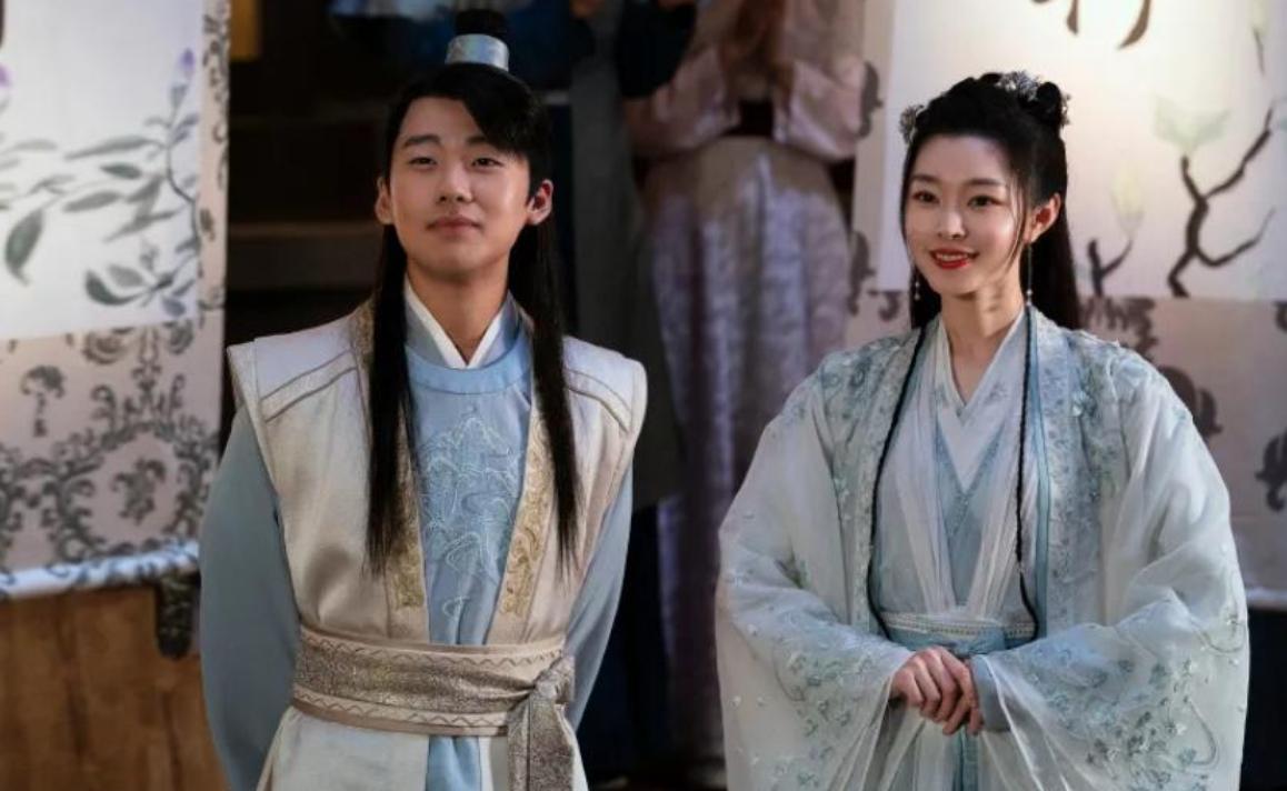 The official announcement of the movie version of "Zui Son-in-law", Liu Guanlin and Wang Zhixuan ...