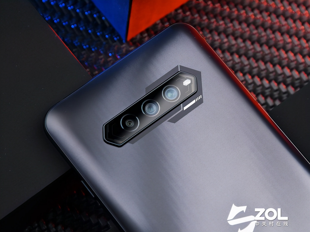 Co-branded Gundam, control evolution!Black Shark 4S gaming phone review ...