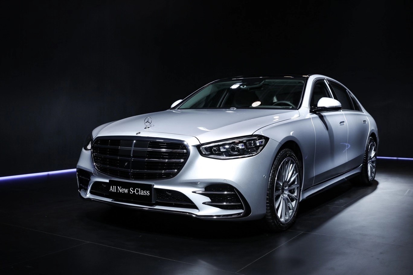 2021款进口奔驰迈巴赫S450 玩出新高度_凤凰网汽车_凤凰网