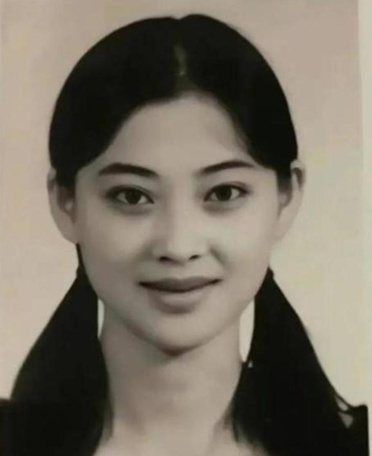 ID photos of Zhang Ziyi, Qin Hailu, Mei Ting, Zeng Li, Hu Jing, Zhang ...