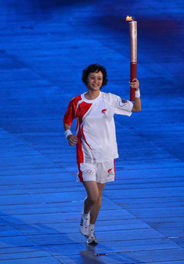 Diving Queen Gao Min: Won the Olympic gold medal at the age of 18, but ...