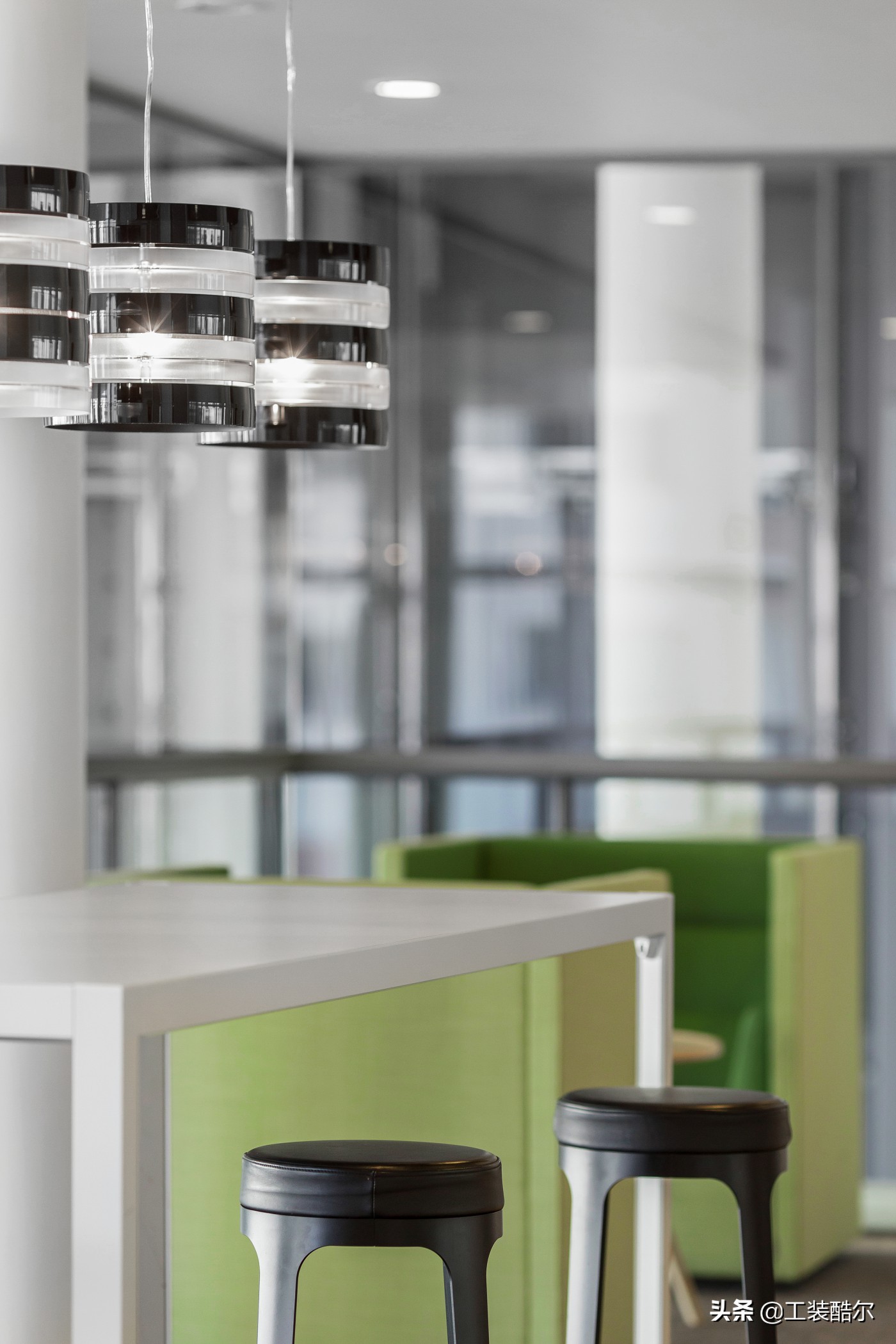 Space Design-Stoneridge Electronics - iNEWS