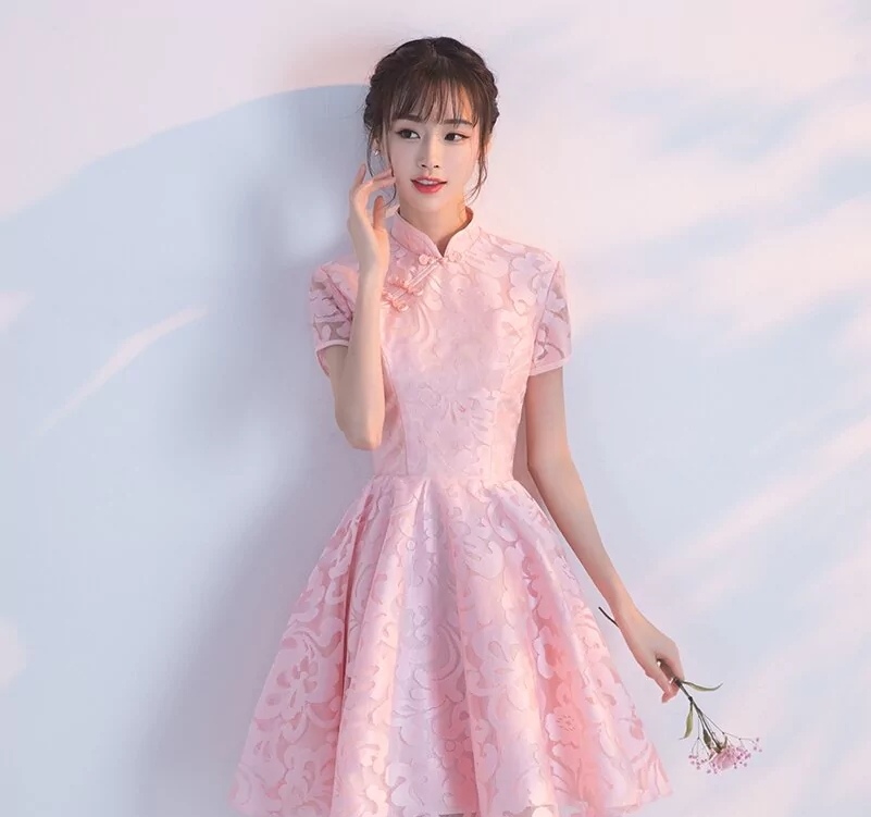 The beautiful summer starts with a cheongsam dress - iMedia