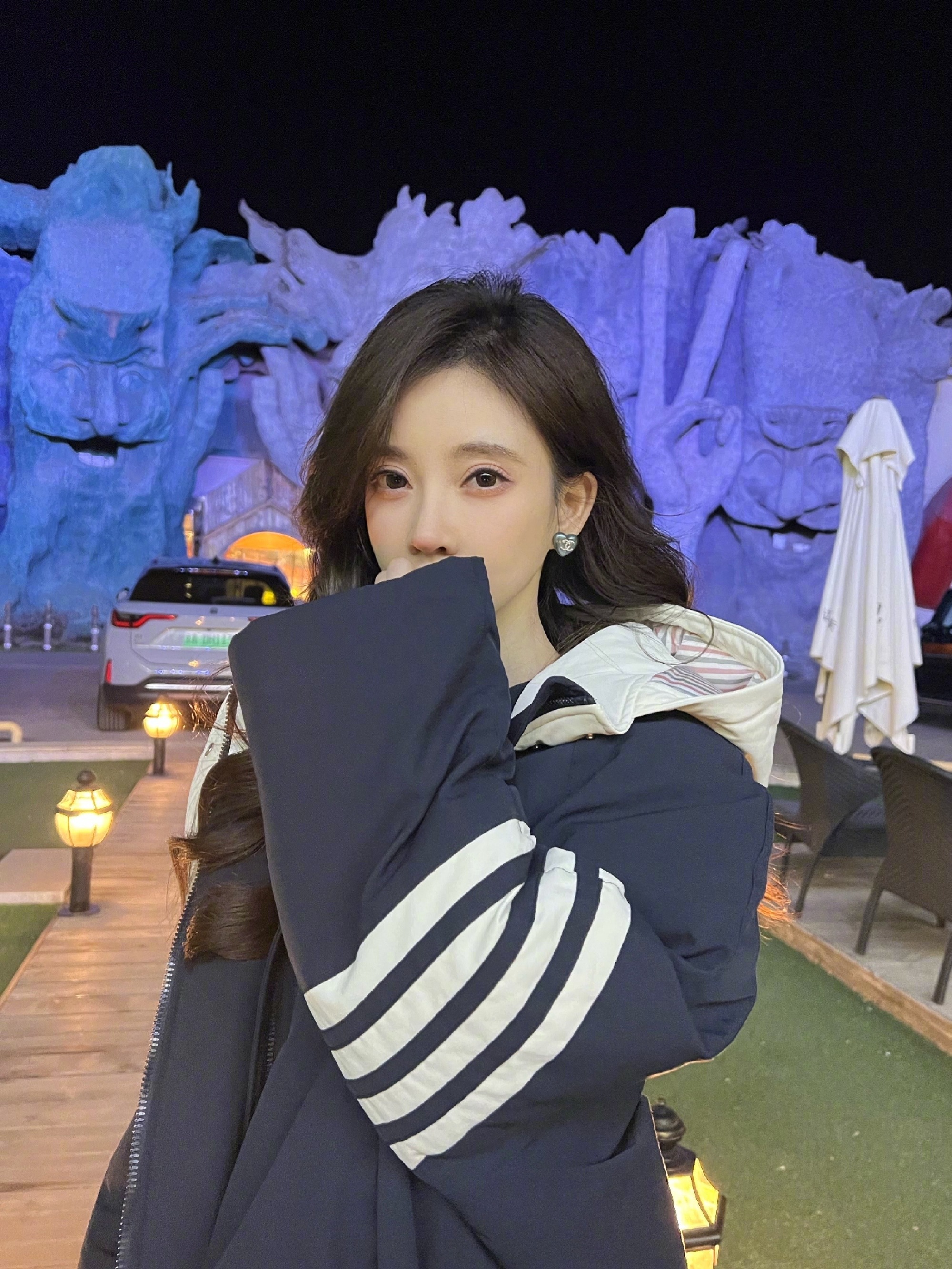 Feng Timo sent photos of her life. Netizens felt that the clothes she ...