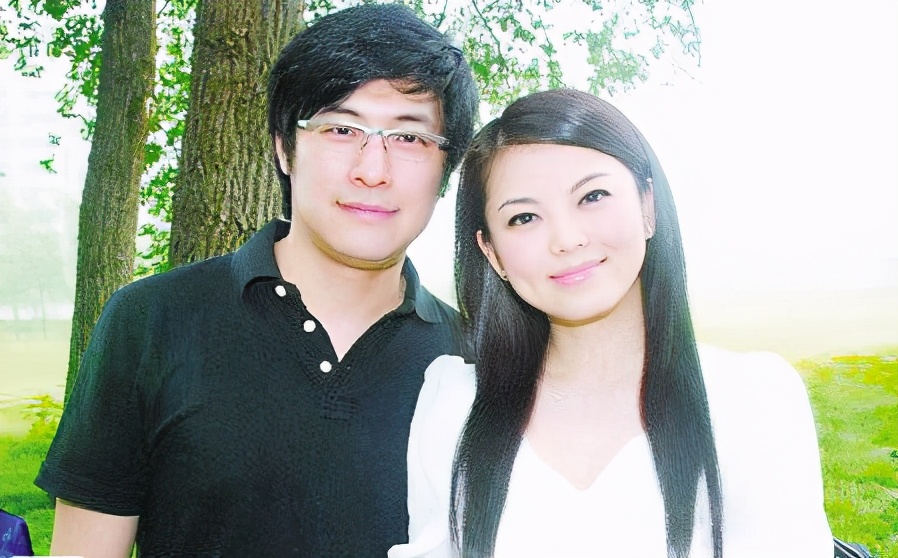 Li Xiang first appeared after the divorce, and went out with a ...
