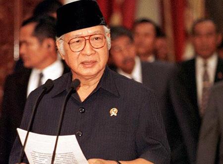 Massacre 500,000 Chinese and embezzled 35 billion U.S. dollars. Why did ...