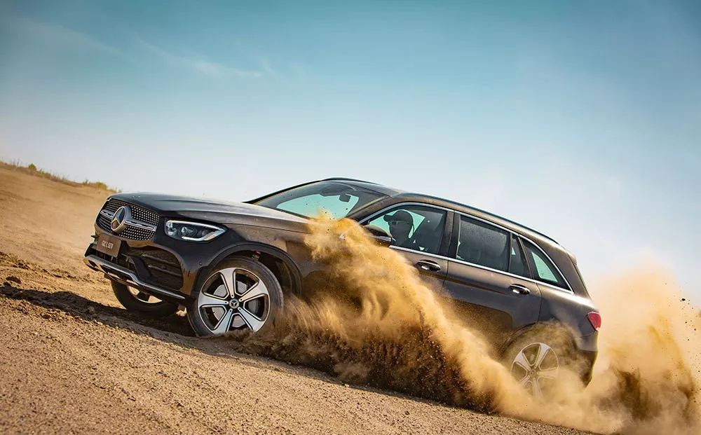 The new generation of long-wheelbase Mercedes-Benz GLC: more spacious ...