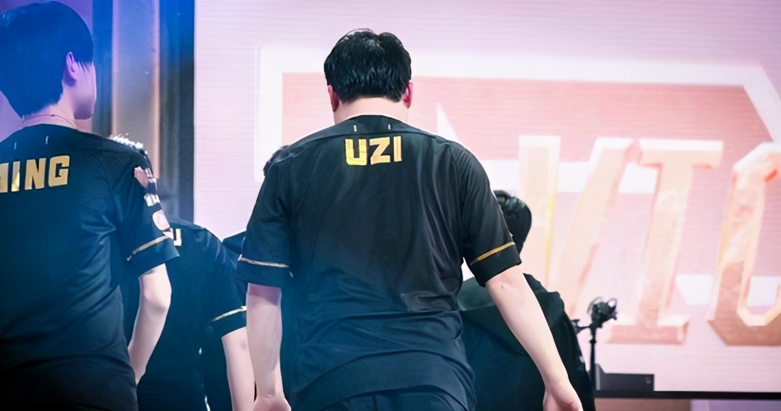 "RNG奪冠12小時UZI微博淪陷"，粉絲嘲諷：主播你是Gala的配角 - 頭條匯