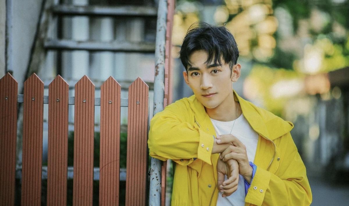 "Ideal City", "Ba Bu of Heavenly Dragons" and "Snow Fighting Knives ...