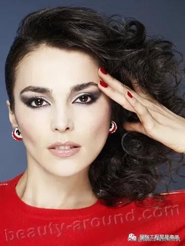 "Entertainment Stars" 2021 Top 25 Russian Beautiful Singers - iNEWS