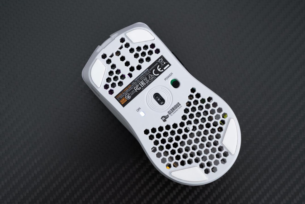 拥抱轻量化！Glorious Model O无线游戏鼠标体验_电脑报在线