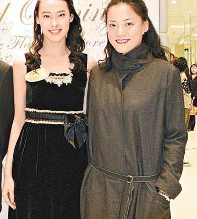 Liang Luo Shi became a wealthy abandoned wife, Guo Jiawen had a hard ...