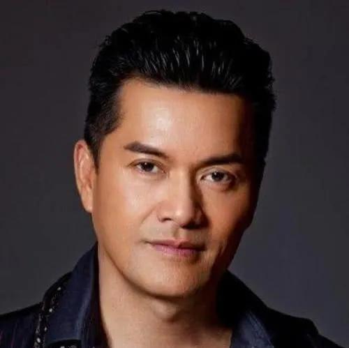 "Black Boss" Lu Liangwei's "Merry Past" is more popular than you think ...