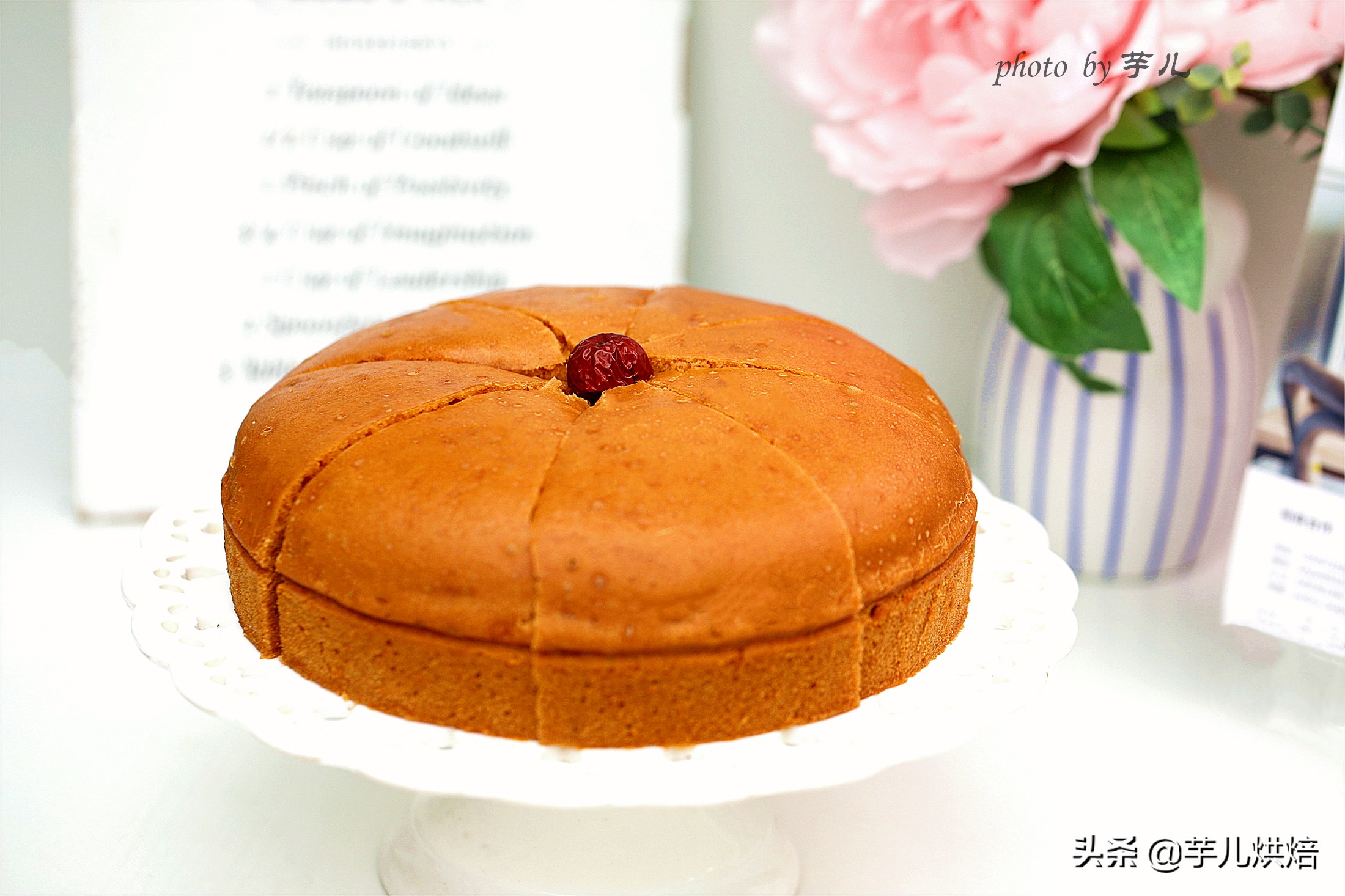 Teach you to make brown sugar mala cake at home. The method is detailed ...