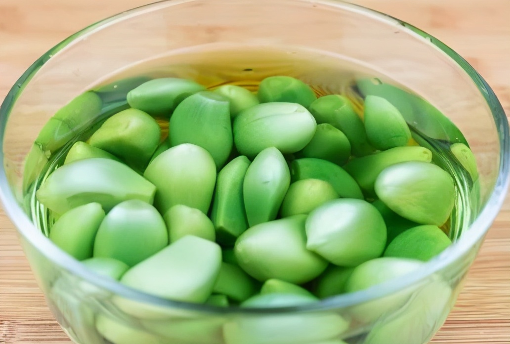 How to make laba garlic delicious? Don't just use vinegar. Make 4 steps ...