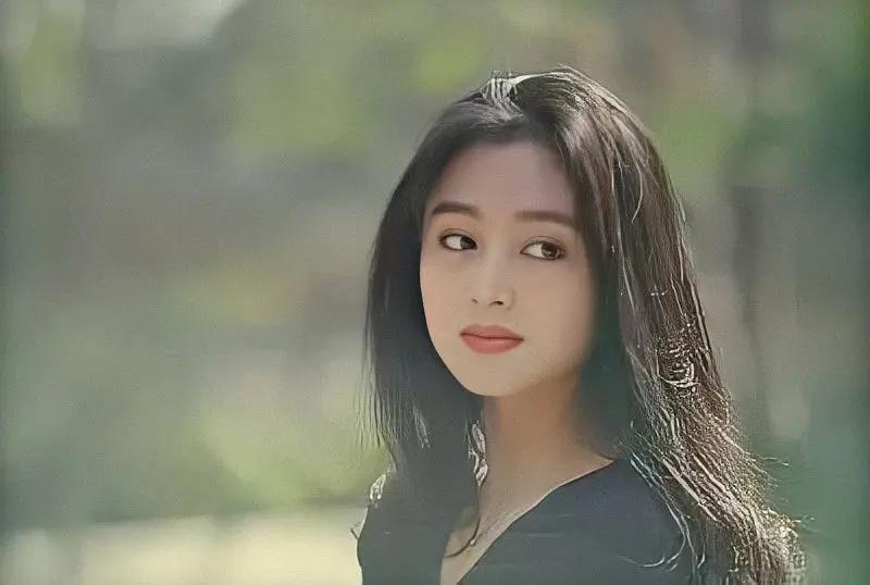 Chen Hong, the number one beauty in the Mainland, how beautiful was she ...