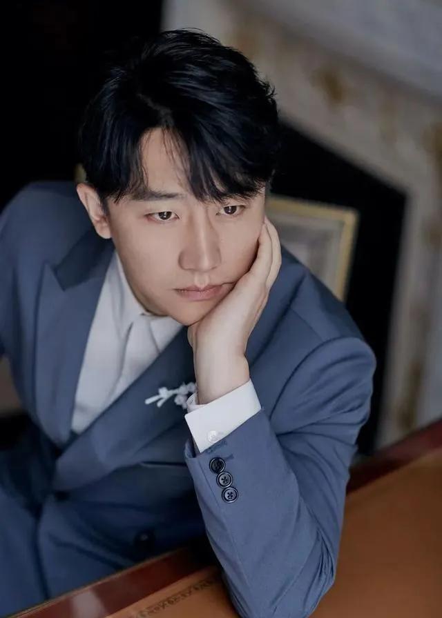 Who is more handsome, William Chan or Huang Xuan? - iNEWS