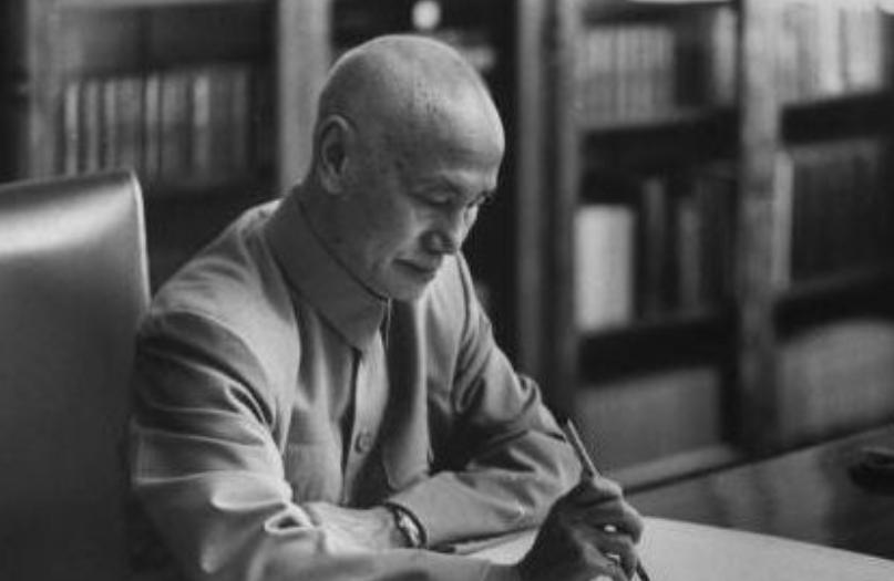 Three major differences between Mao Zedong and Chiang Kai-shek ...