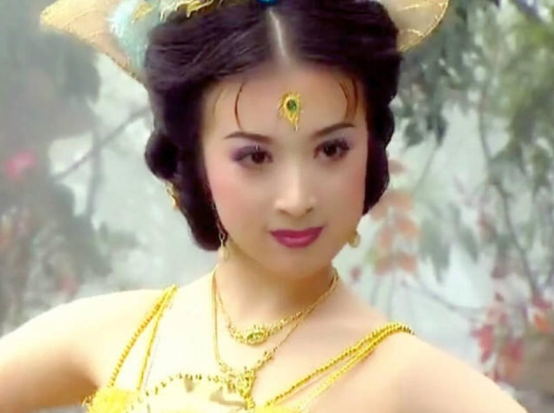 The Golden Wing Roc eats tens of thousands of dragons every month, and ...