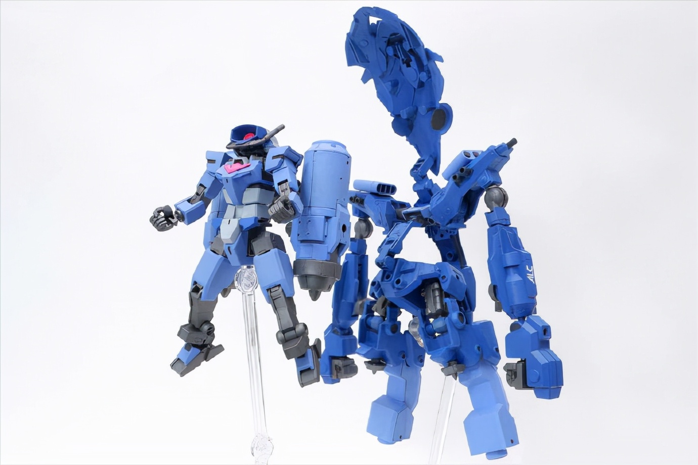 Core Gundam Deep Sea Diving Equipment - iNEWS