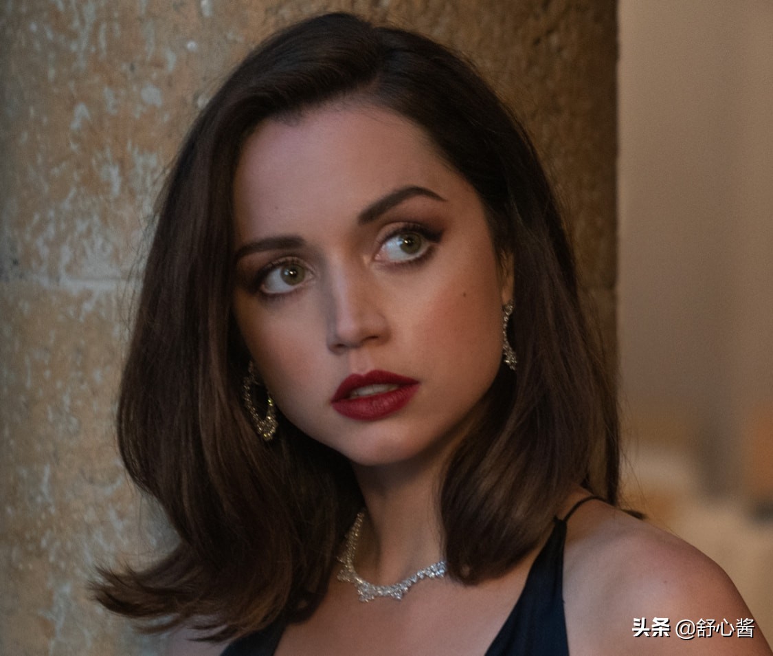 "007: No Time to Die": Why is the "soy sauce" Bang girl with few scenes ...