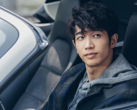 Yu Zheng's new drama hits again, and he sends a post to confirm the ...