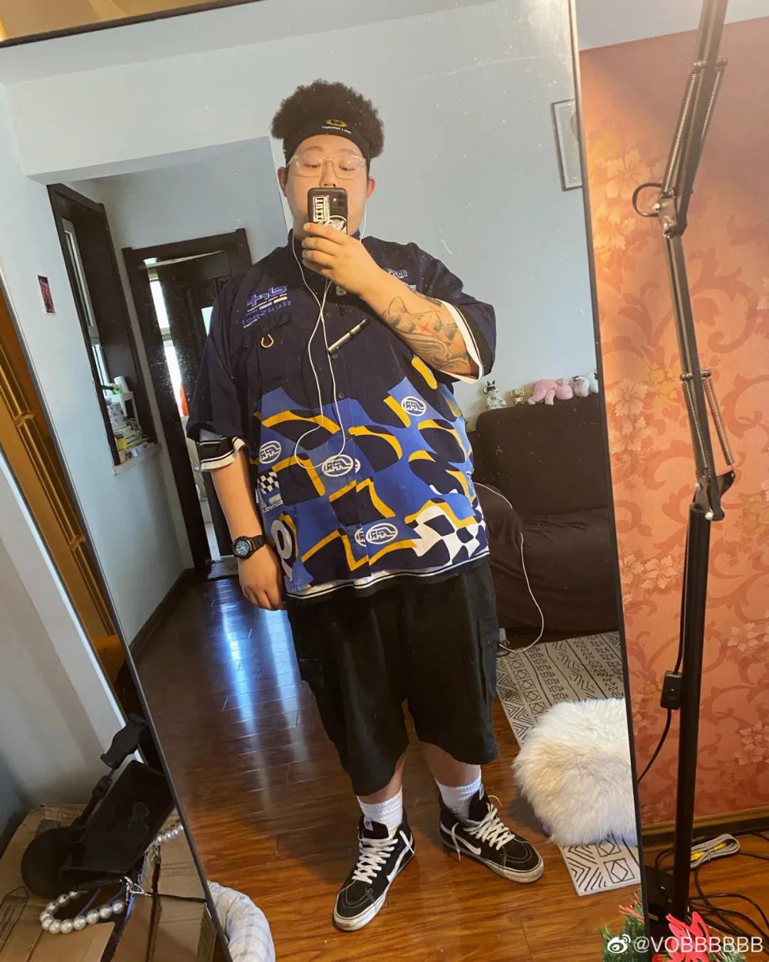 VOB's first solo album, is it worthy of his title of "the leader of the ...