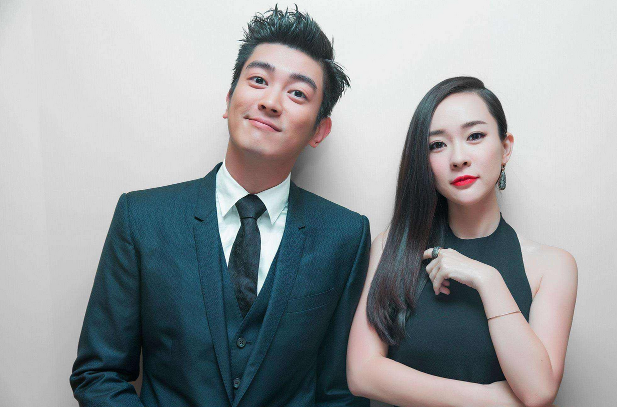 Du Jiang and his wife show their affection again! Huo Siyan took a ...