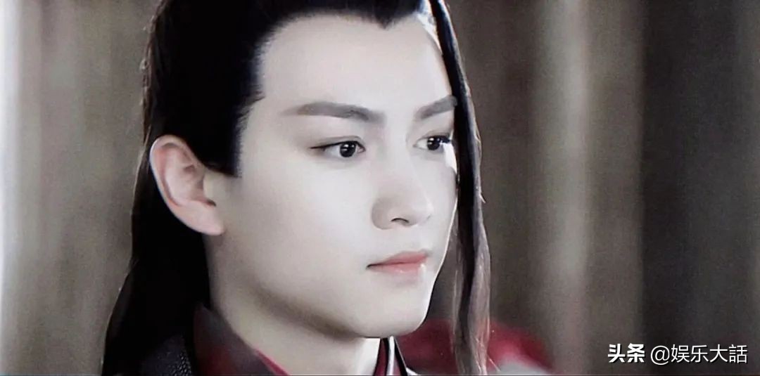 The "Peach Blossom Eyes" of these 9 male stars are too charming, as if ...