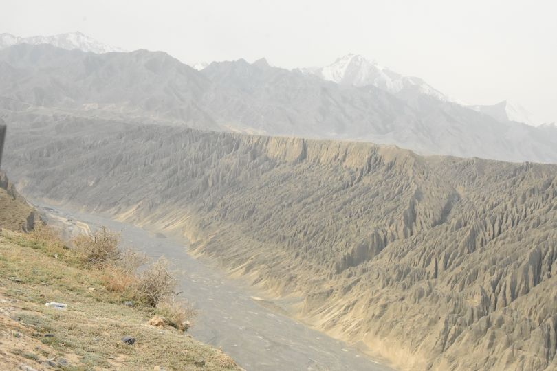 Dushanzi Canyon - iNEWS