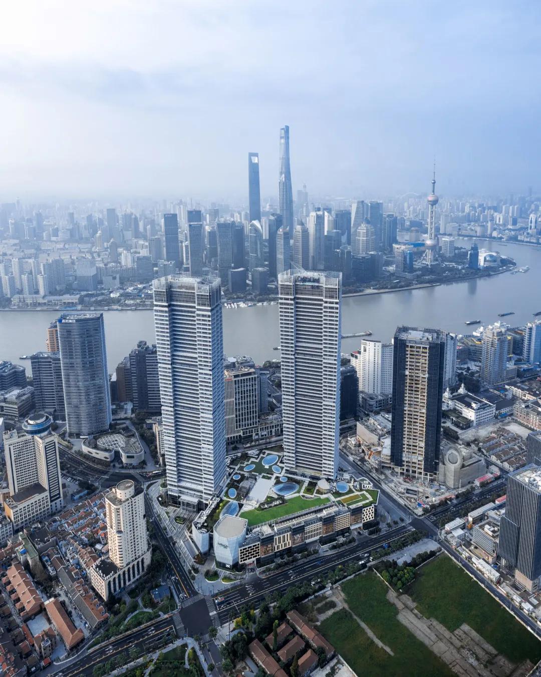 The tallest twin towers built in Shanghai are inspired by the ...