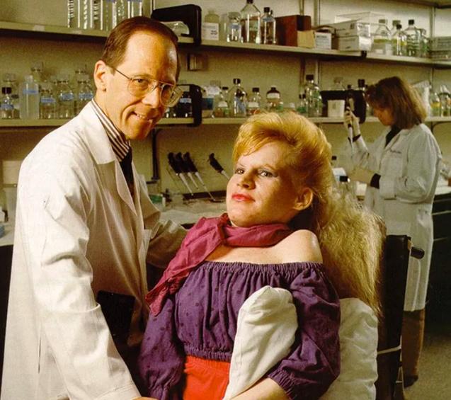 People who are "killed" by their own bones, human organs are alienated ...