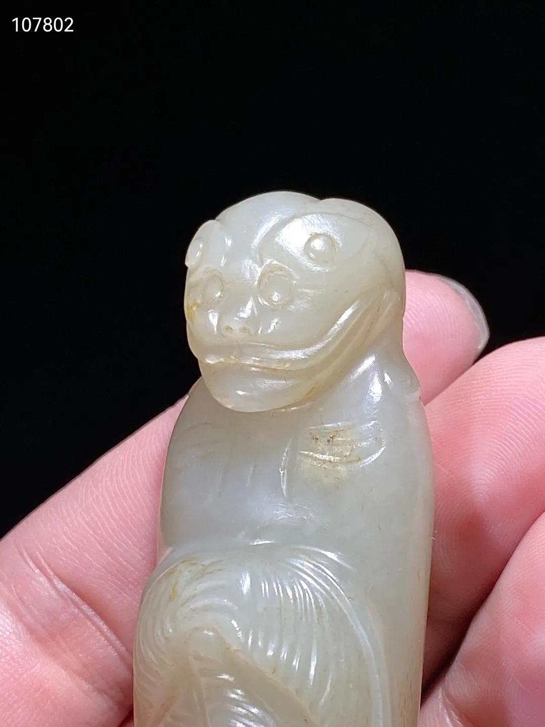 Song Hetian Jade Seed Material White Jade Luo Han Yule Hand Piece - iNEWS