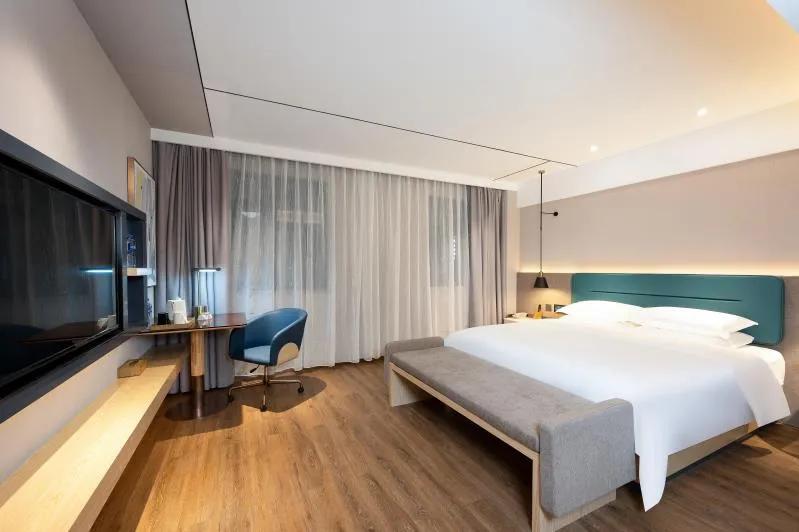 Chaoman Hotel Mid-Range Business and Leisure Hotel - iMedia