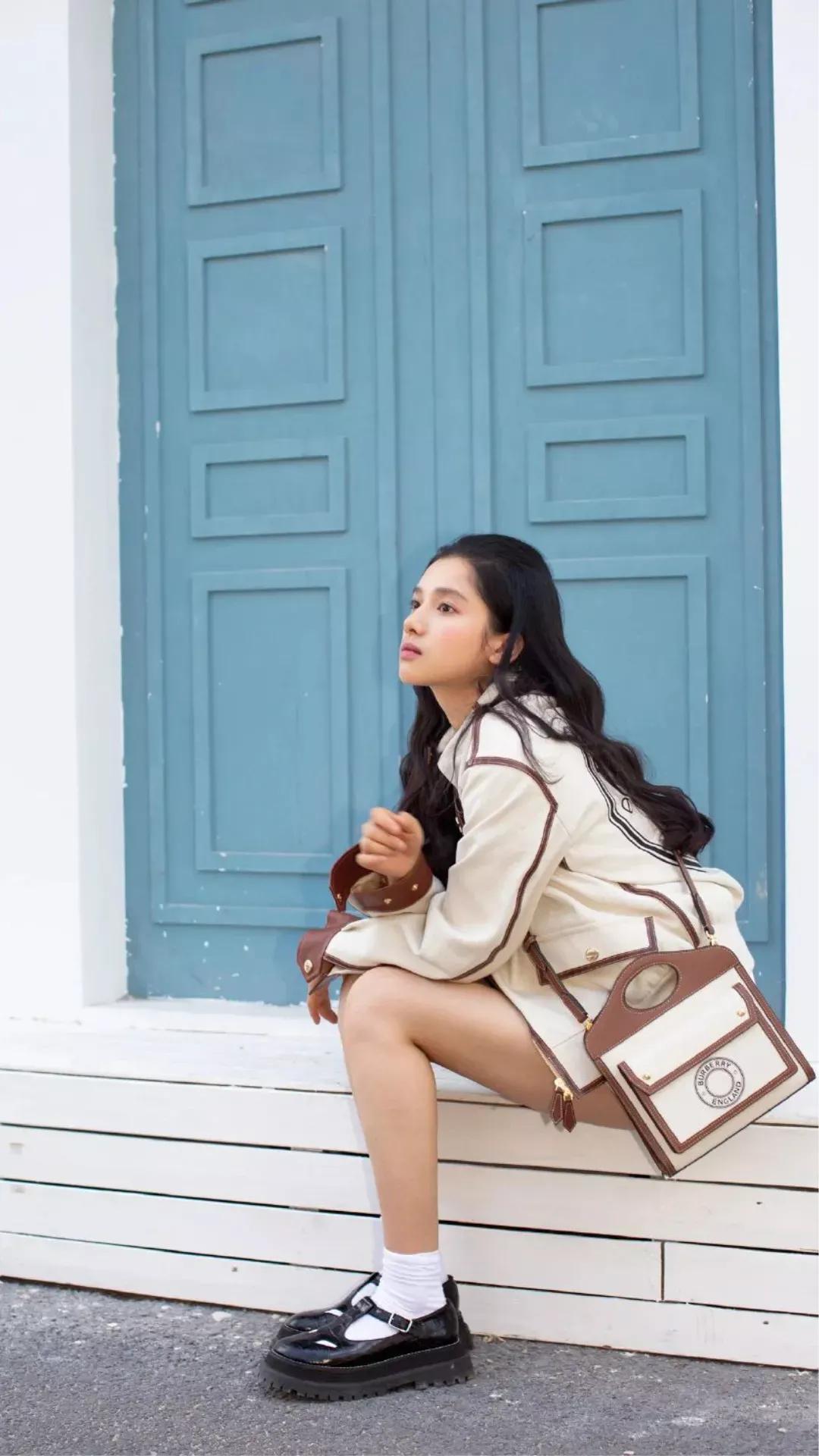 Star Wallpaper|Zhang Jingyi - iNEWS
