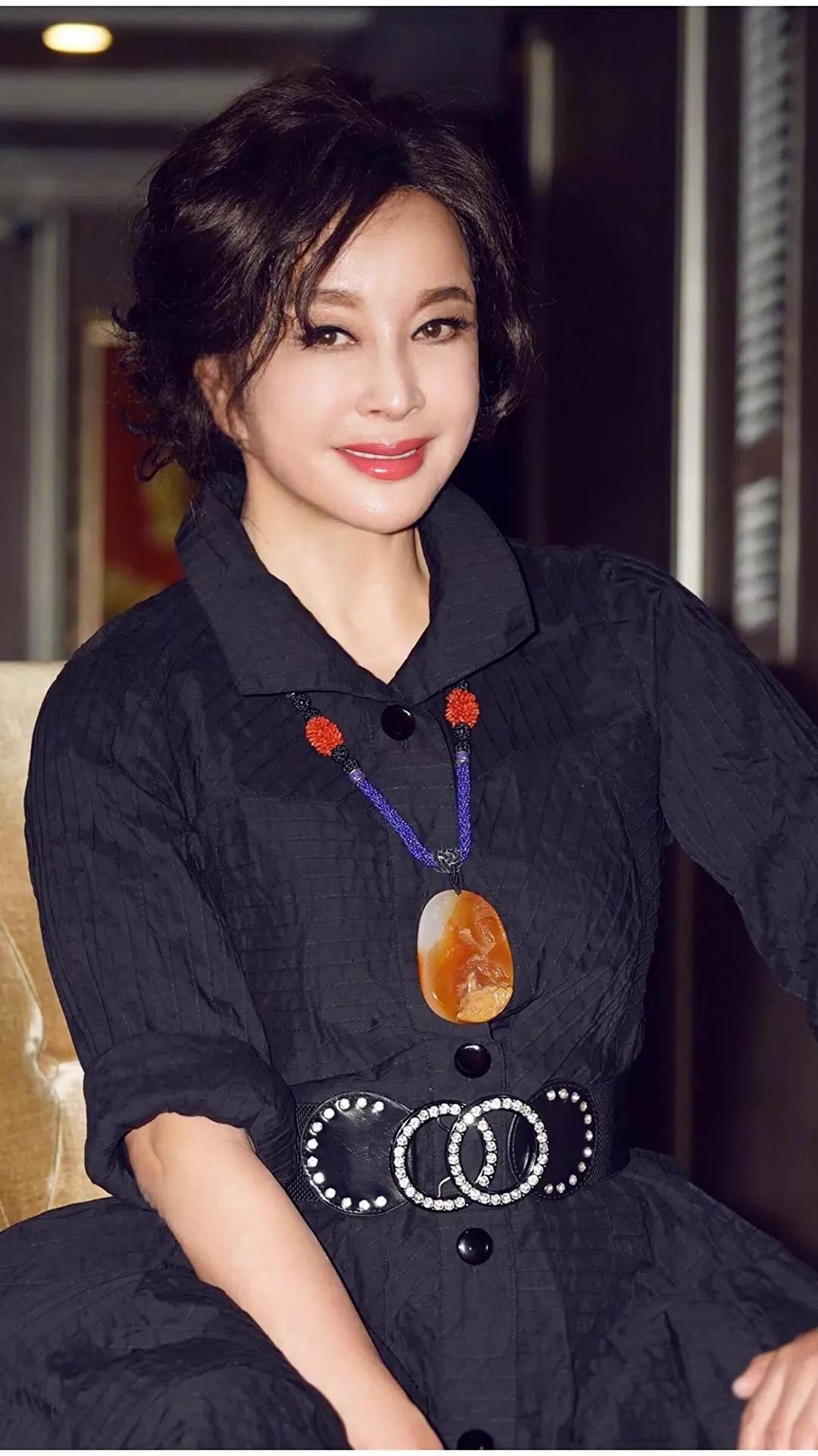 Immortal Goddess Liu Xiaoqing - iNEWS