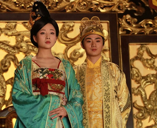 What is the deep relationship between Di Renjie and Wu Zetian?Figure 8 ...