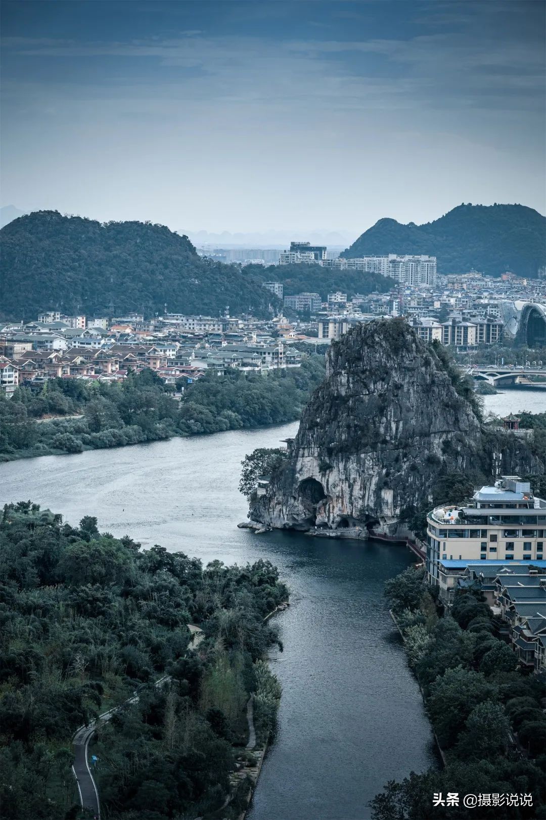 "Landmarks" NiSi drunken city landmarks: Jinling Library, Haixin Bridge ...