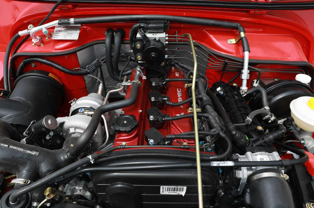 "Feelings" is back!BJ 212 new car exposed, with domestic 2.0L engine ...