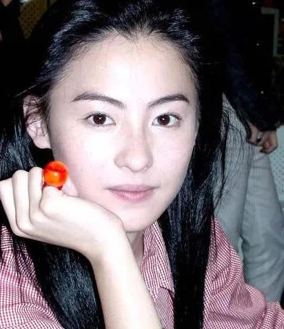 "Pure Jade Girl" Cecilia Cheung's "melon" and her "chaotic love history ...